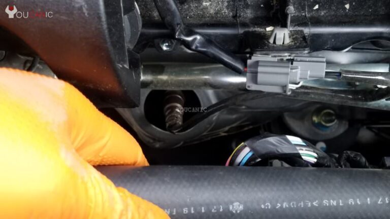 Nissan Oxygen O2 Sensor Replacement
