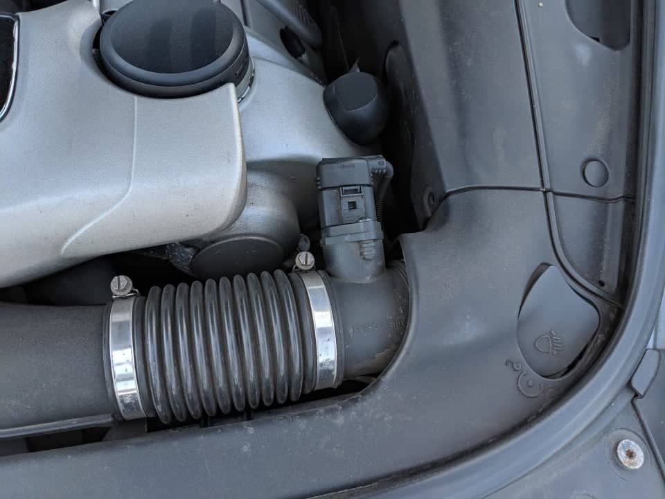 Subaru Mass Air Flow Sensor | Symptoms | Replacement