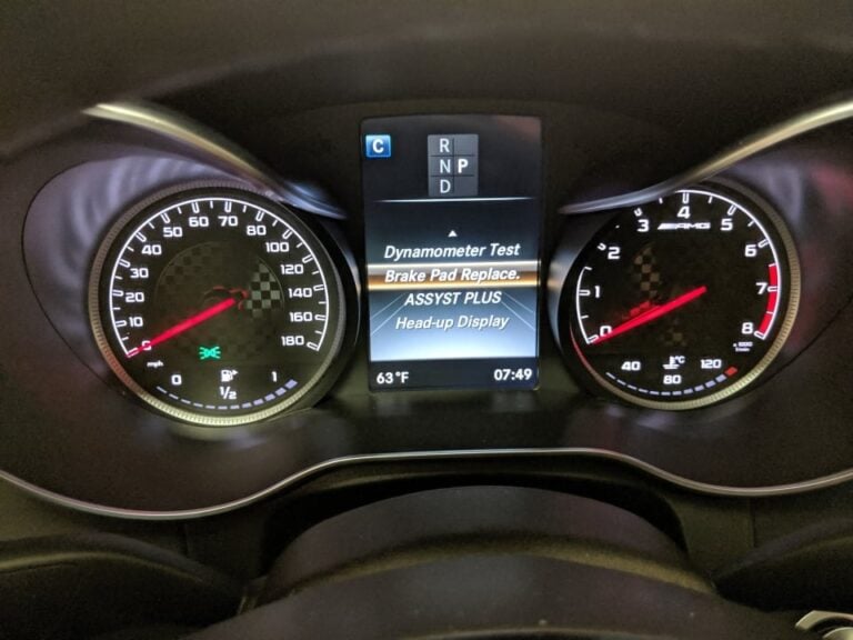 Mercedes-Benz SL Top Opens, Won't Close - Vario Roof