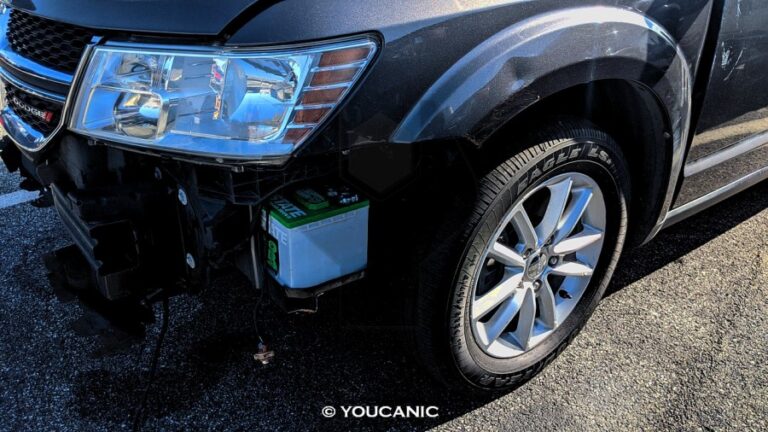 Battery Location Mercedes-Benz SL-Class R230 SL500 SL550