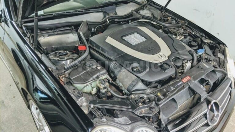 Understanding The Central Gateway Control Unit In A Mercedes-Benz Vehicle