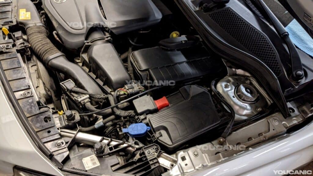 Understanding The Central Gateway Control Unit In A Mercedes-Benz Vehicle