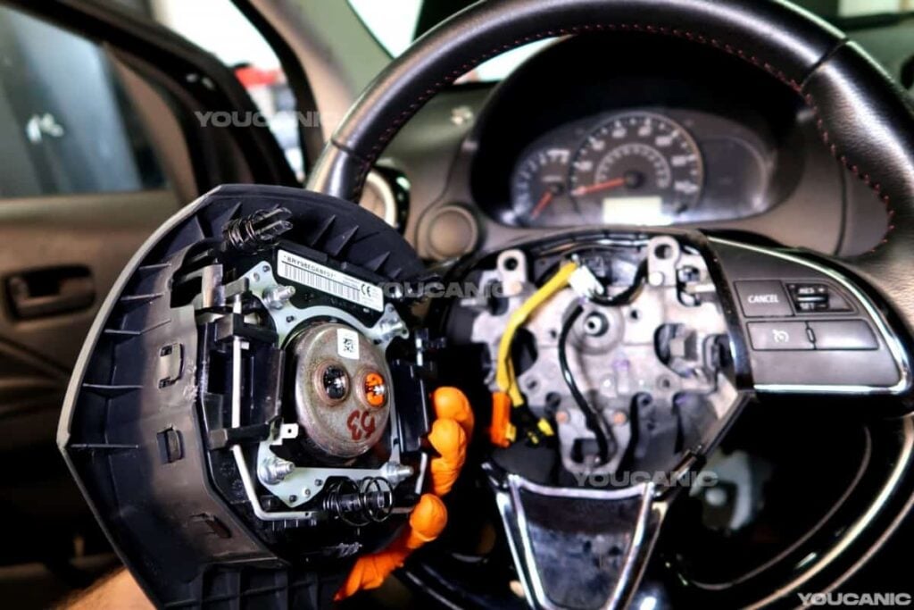 Mitsubishi Forward Collision Mitigation System (FCM)