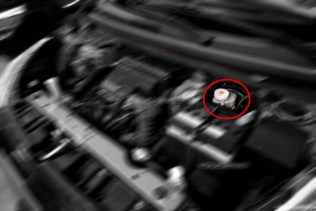 2004-2013 BMW 3-Series Check Or Add Brake Fluid