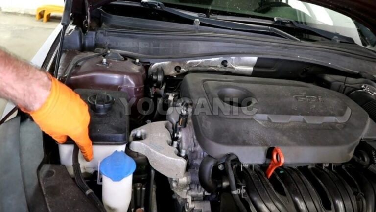 Audi Overheating - Check Engine Coolant Level & Add Antifreeze