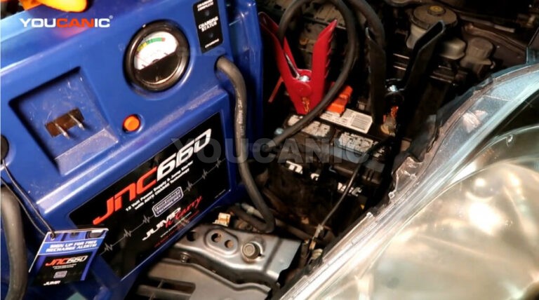 Battery Location Mercedes-Benz SL-Class R230 SL500 SL550