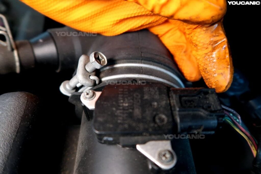 Mass Air Flow (MAF) Sensor Replacement Toyota Camry 2012-2017