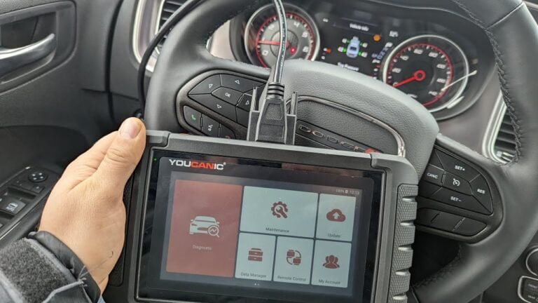 Master OBD-II: Read & Clear Dodge Fault Codes Easily