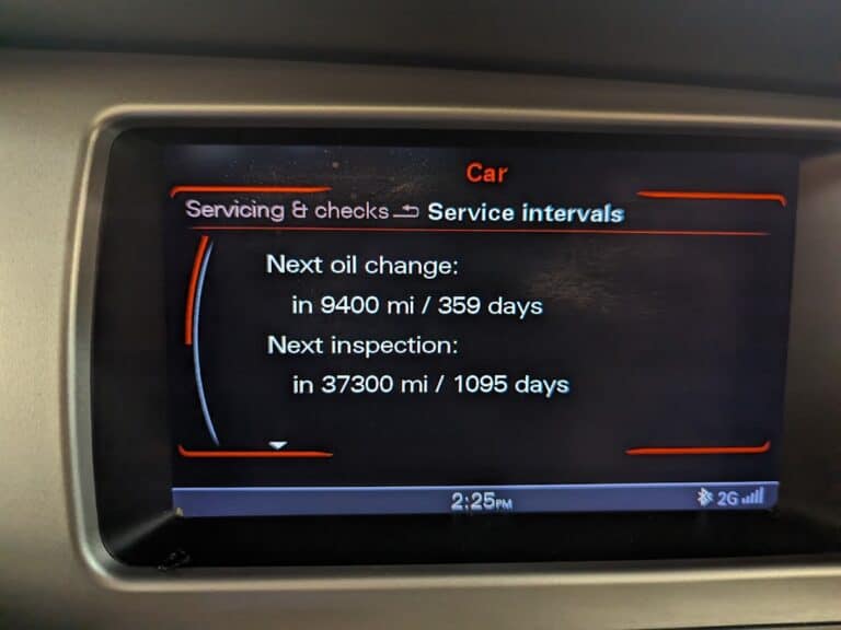 Audi Check Engine Oil Level & Add