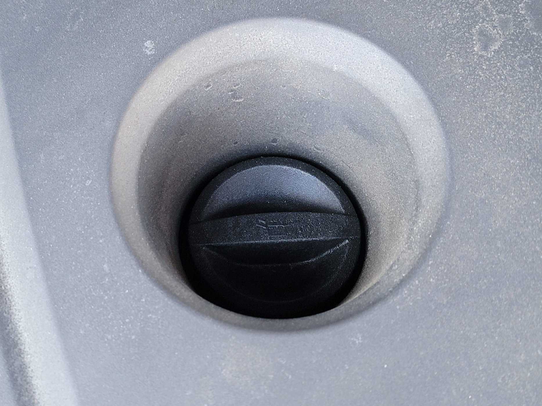 2016-2025 Volvo XC90 - How To Change The Oil - YOUCANIC